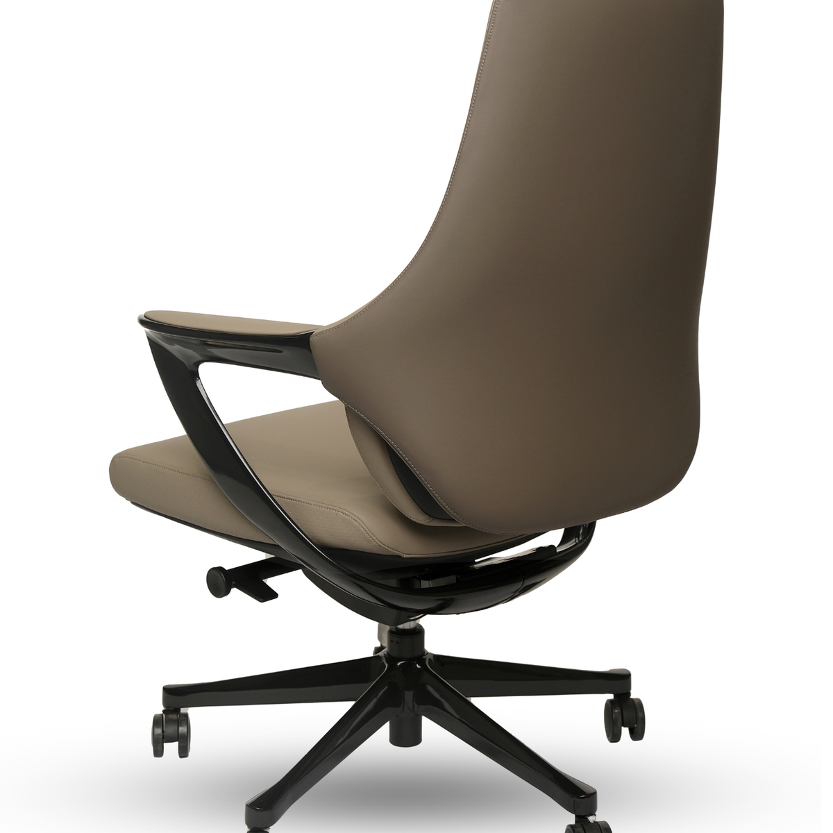 ARENA MB Premium High-Back Leather Executive Chair – India – Xylus Chairs