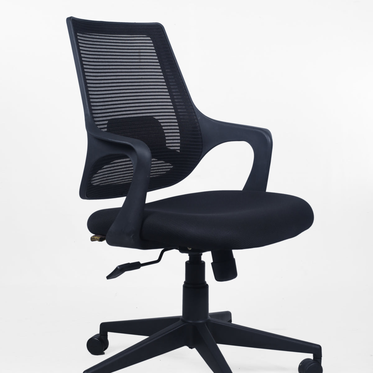 213 MB Ergonomic High Back Chair – Adjustable Comfort – Xylus Chairs